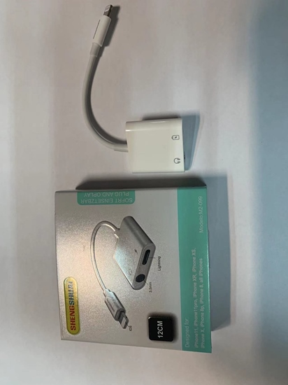 OFERTA***CABLE ADAPTADOR DE LIGHTNING A ENTRADA 3.5mm 1042